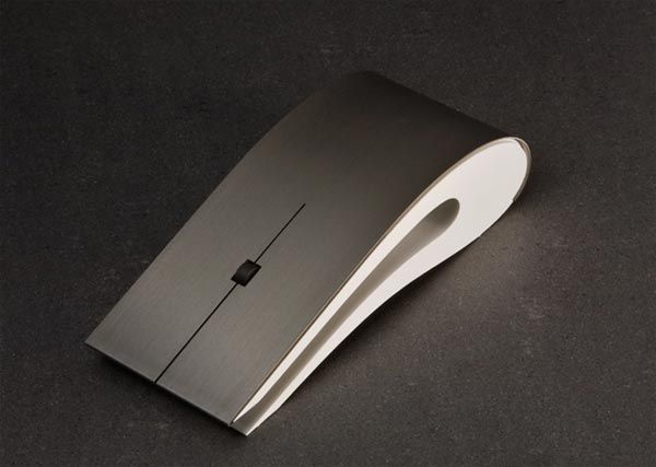 Titanium ID Mouse looks good - Techglimpse